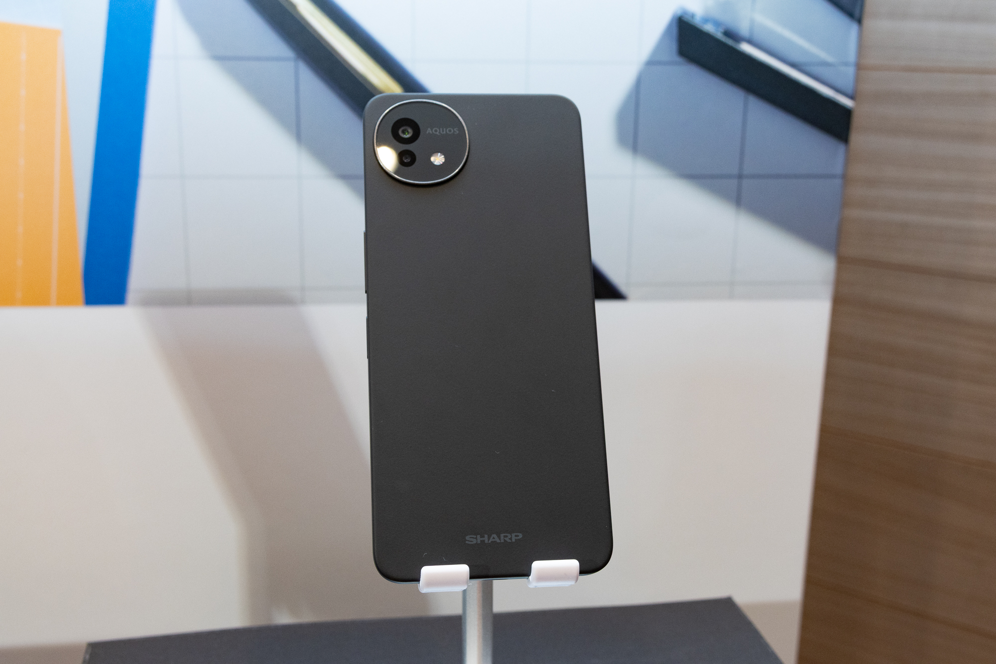 SHARP AQUOS R10 / wish5 台灣上市 購機送隨行禮 - 手機品牌新聞 | ePrice 比價王